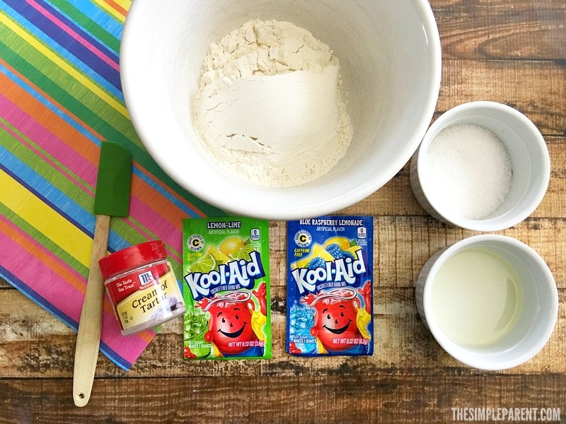 Do You Make Homemade Playdough With Your Kids Do You Make Homemade Playdough With Your Kids
