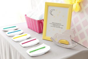 Wie man eine Windelparty schmeißt (ohne Stress!) - The Simple Parent ...