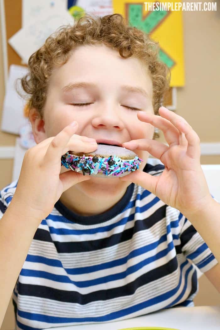 Easy Space Cookies Recipe (Cake Mix Cookies) - The Simple Parent