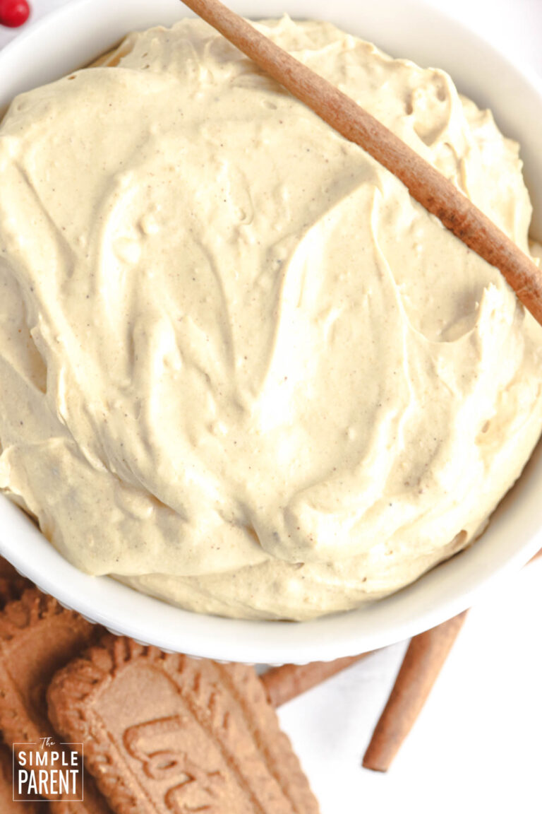 Gingerbread Cheesecake Dip - The Simple Parent