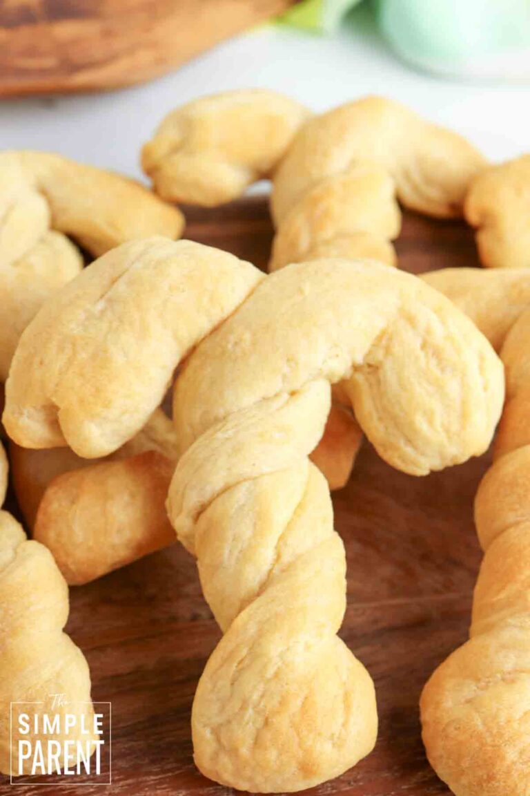 Easter Bunny Rolls - The Simple Parent