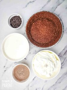 Chocolate Pudding Pie - The Simple Parent