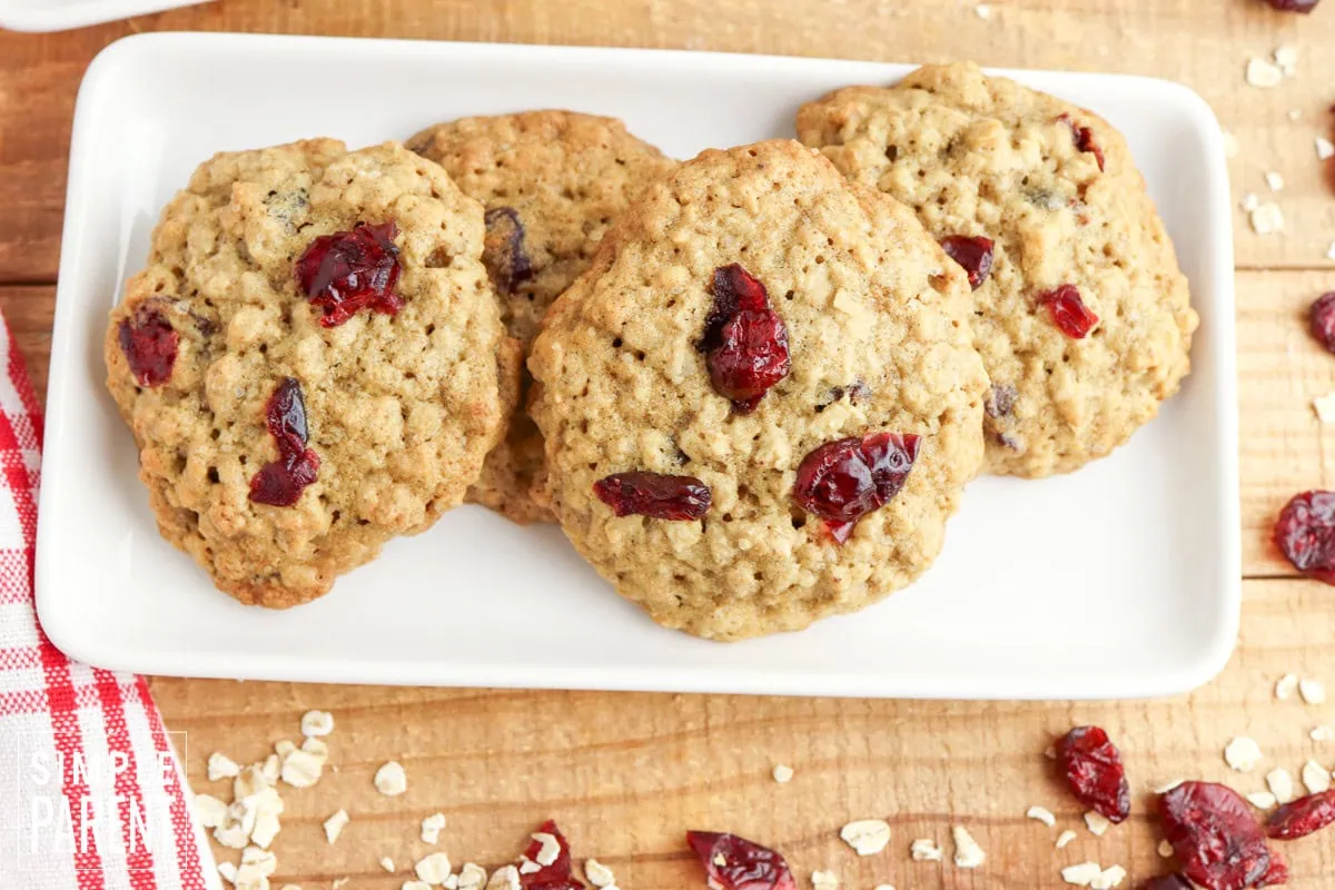 Oatmeal Cranberry Cookies (Easy to Make Holiday Recipe)